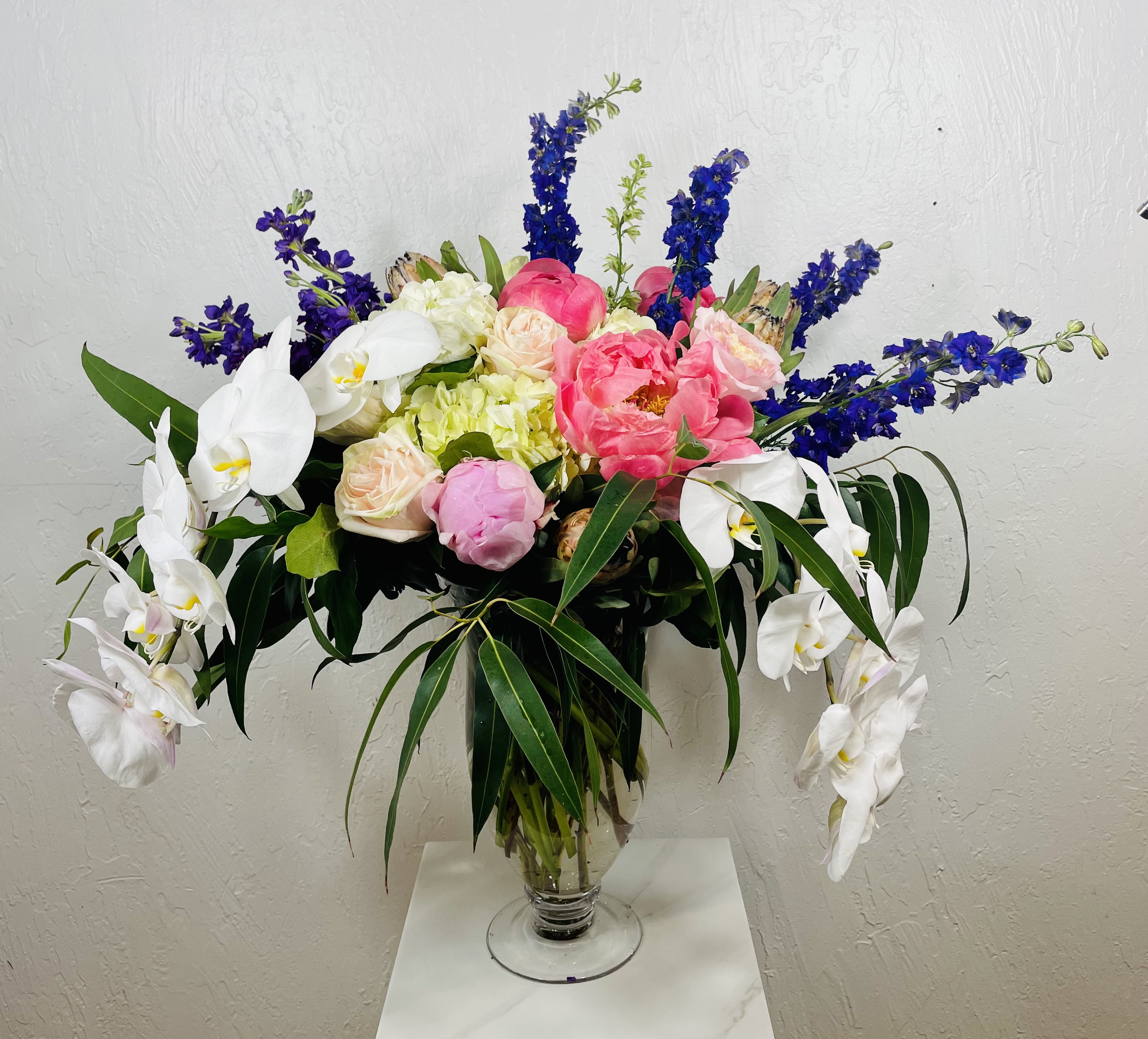 La Paloma Blanca Floral Designs - Scottsdales Best Florist Since 1997