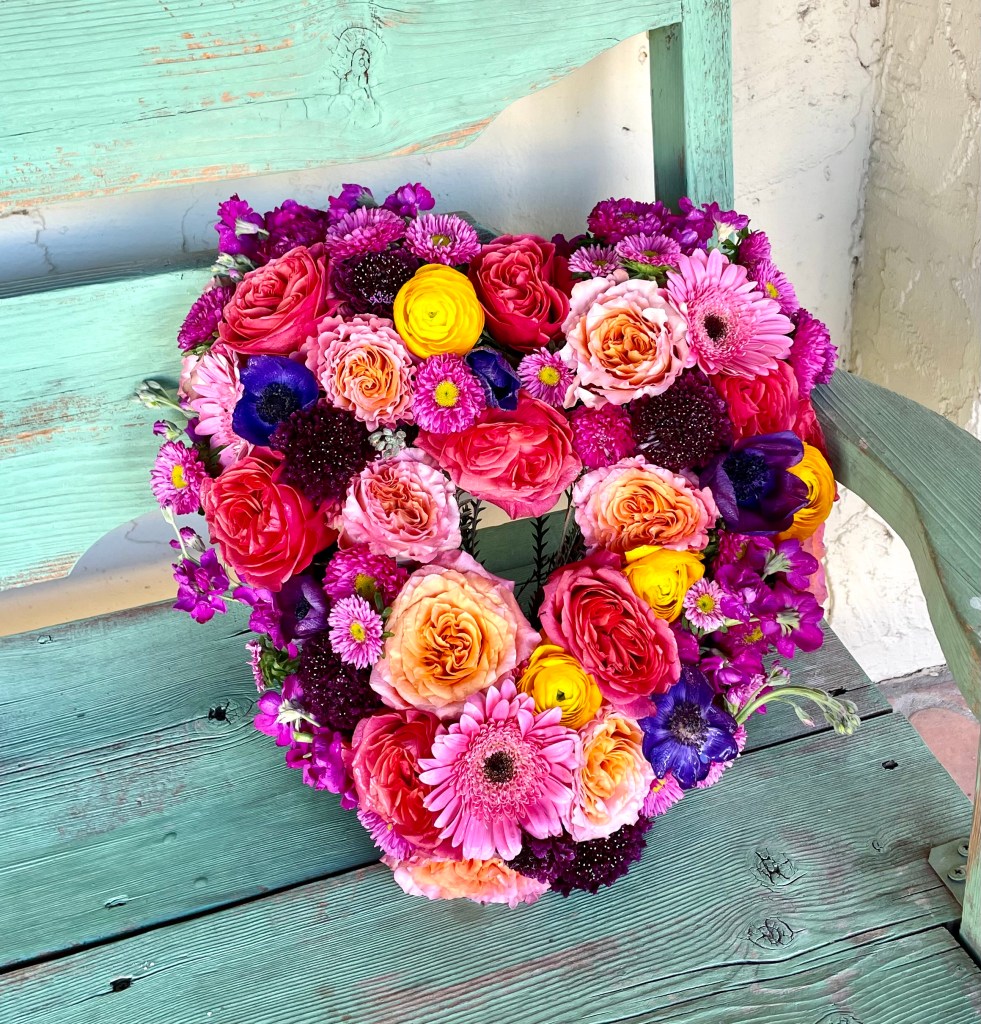 Custom Sympathy Floral Designs: Personalized Tributes